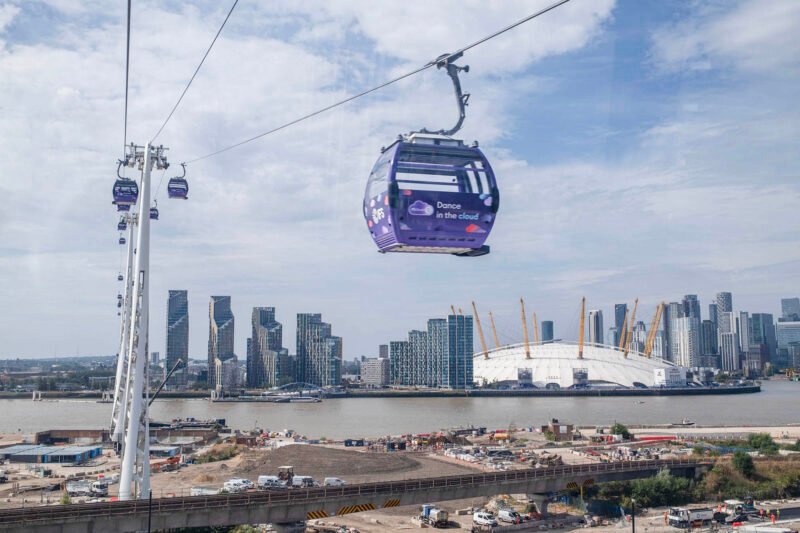 Taking the IFS Cloud cable car with children: everything you need to ...