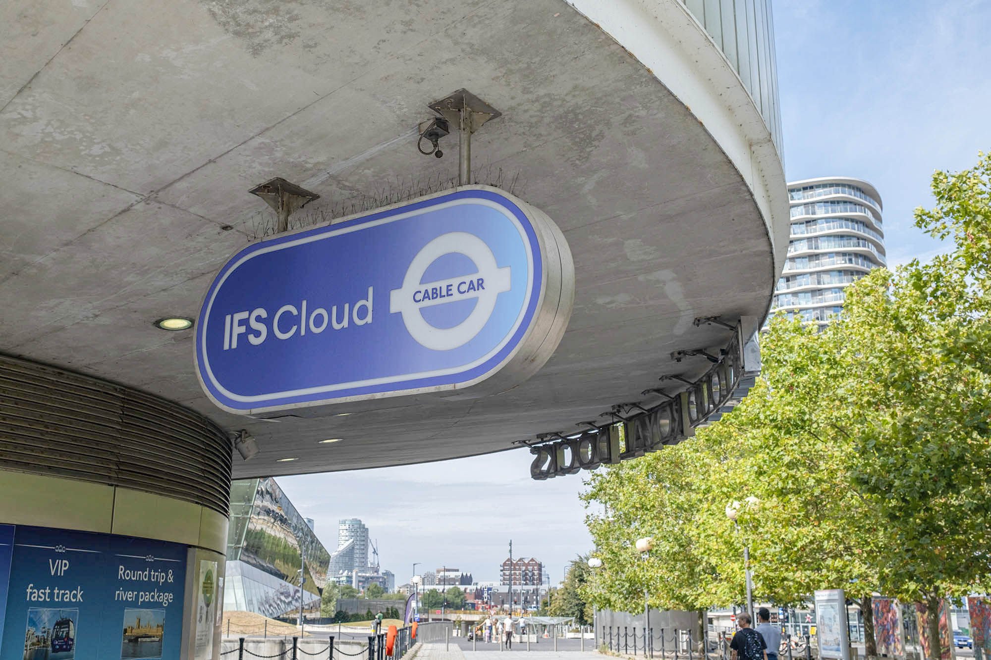 Taking the IFS Cloud cable car with children: everything you need to ...