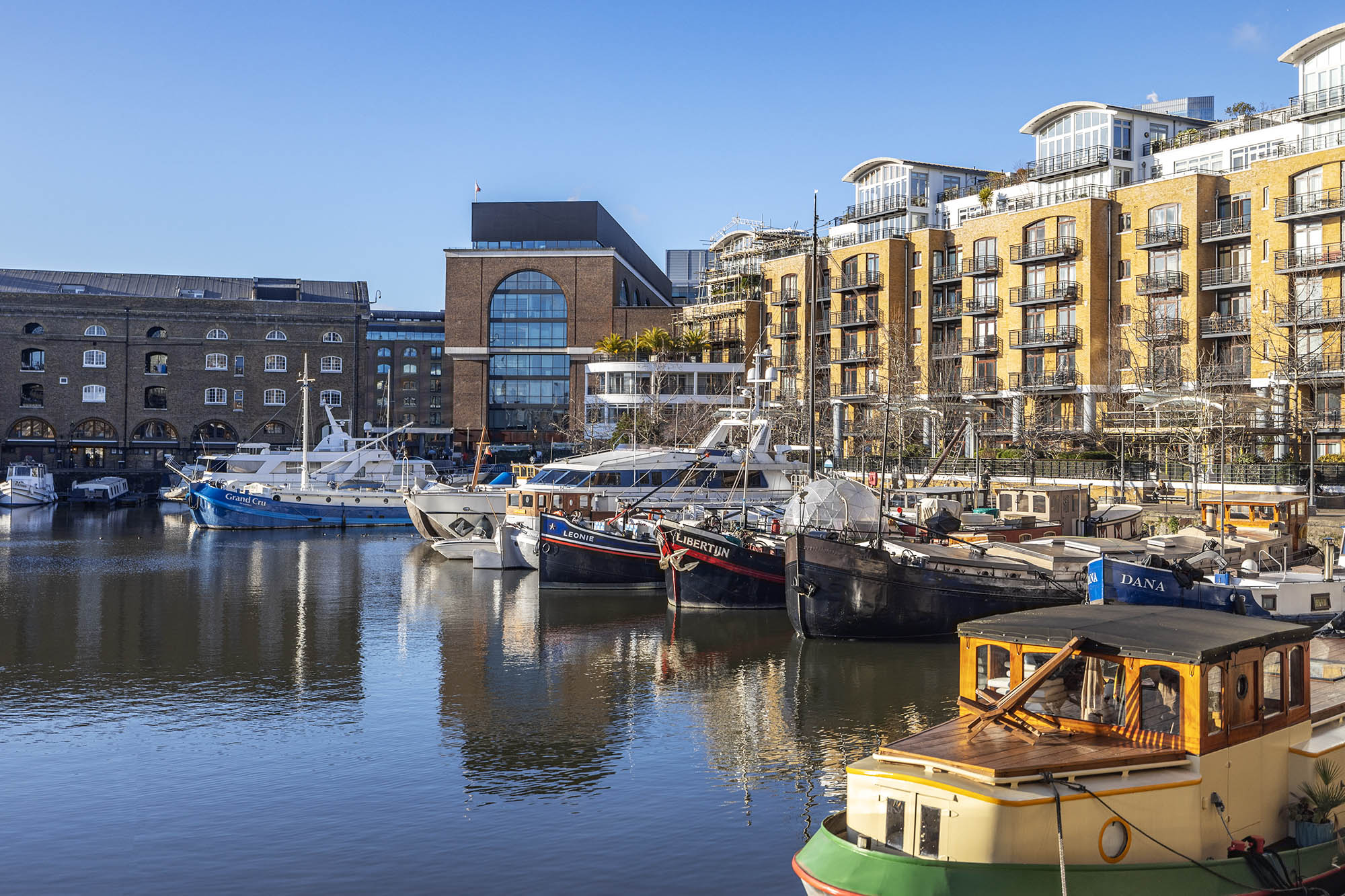 A look at: St Katharine Docks - London With Littles