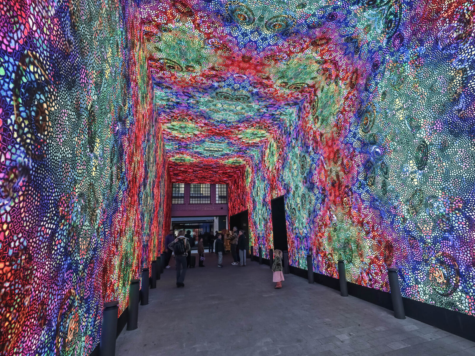 A look at: The Outernet - London With Littles