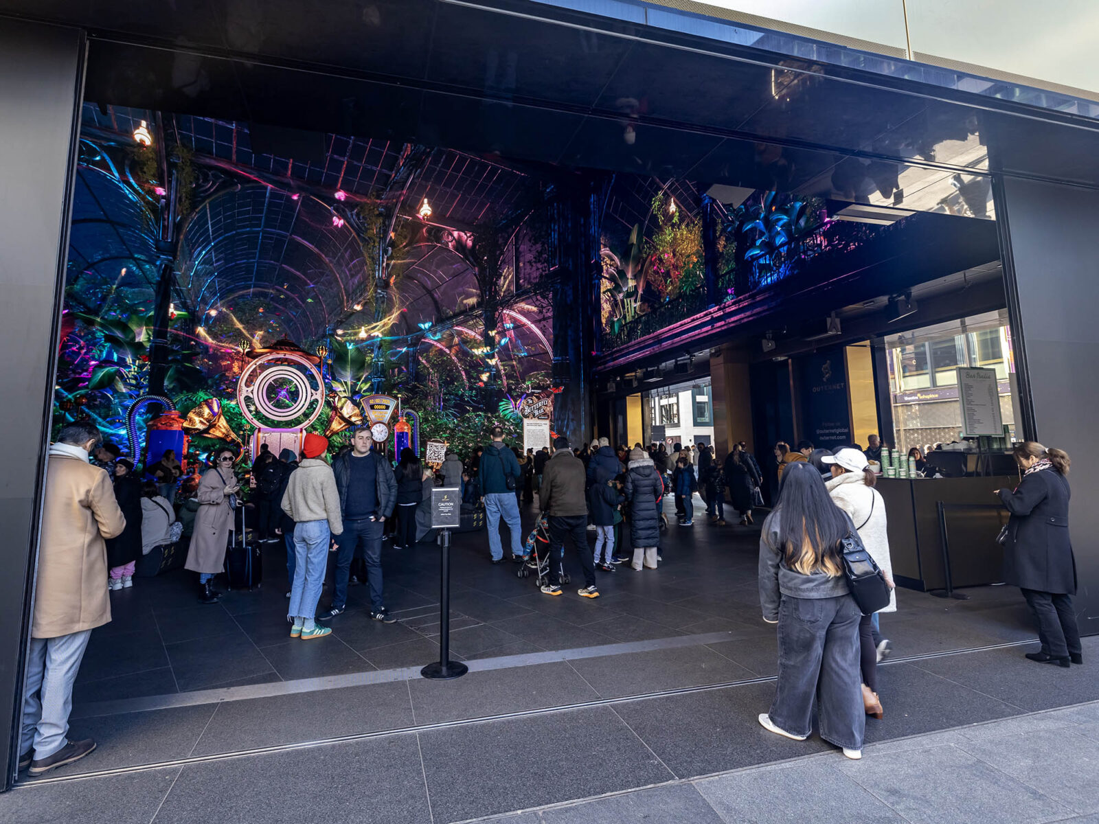 A look at: The Outernet - London With Littles