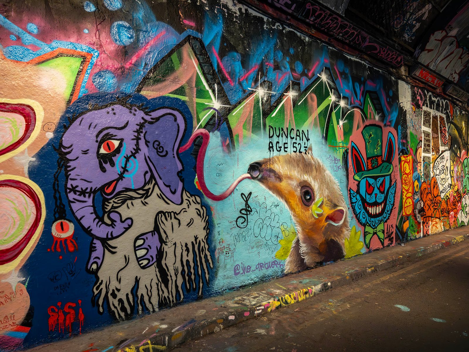A look at: Leake Street Arches graffiti tunnel - London With Littles
