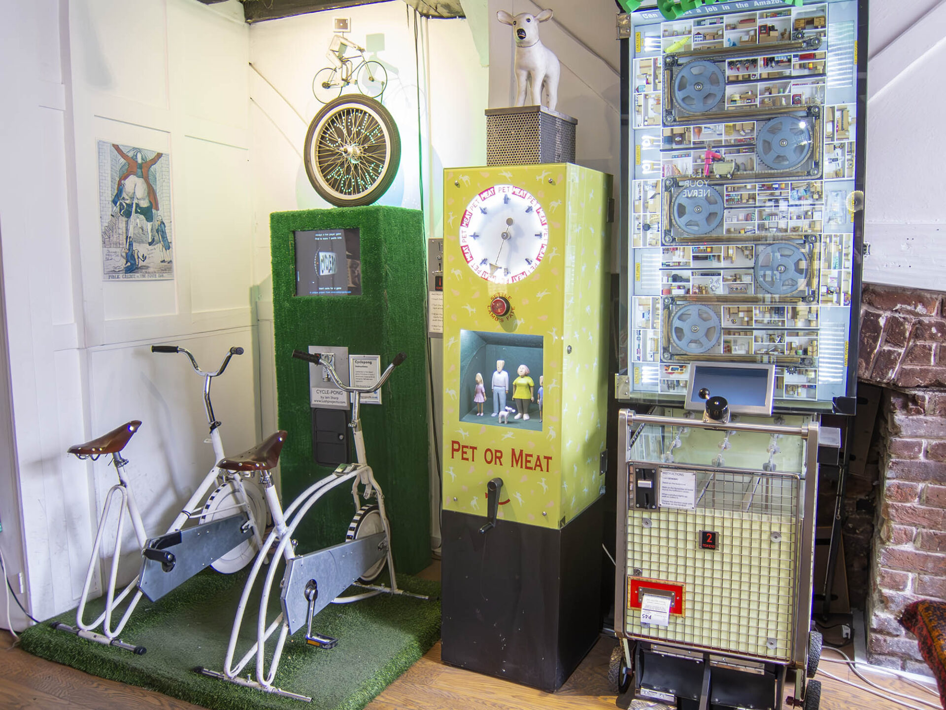 A look at: Novelty Automation - London With Littles