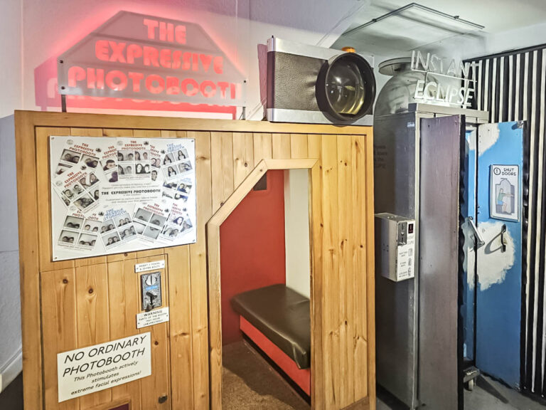 A look at: Novelty Automation - London With Littles