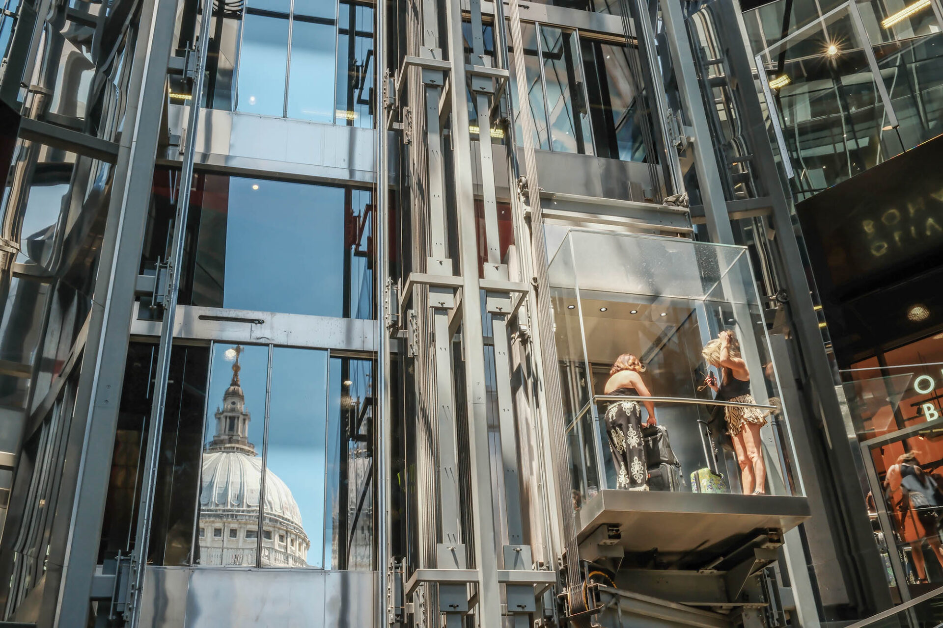 Visiting the One New Change roof terrace with children: everything you ...